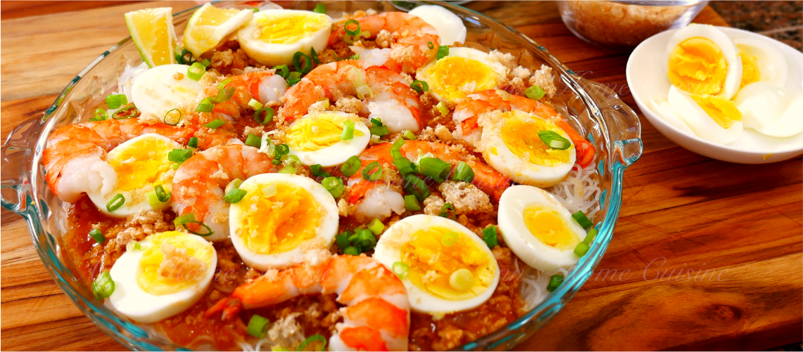 How to Make Pancit Palabok (Filipino Noodles with Pork and Shrimp ...